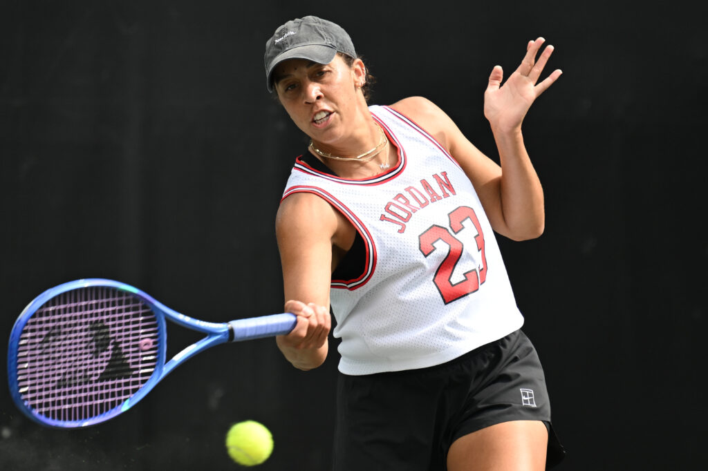 Tuesday Lineup Features Defending Champ Collins, Keys – Credit One ...